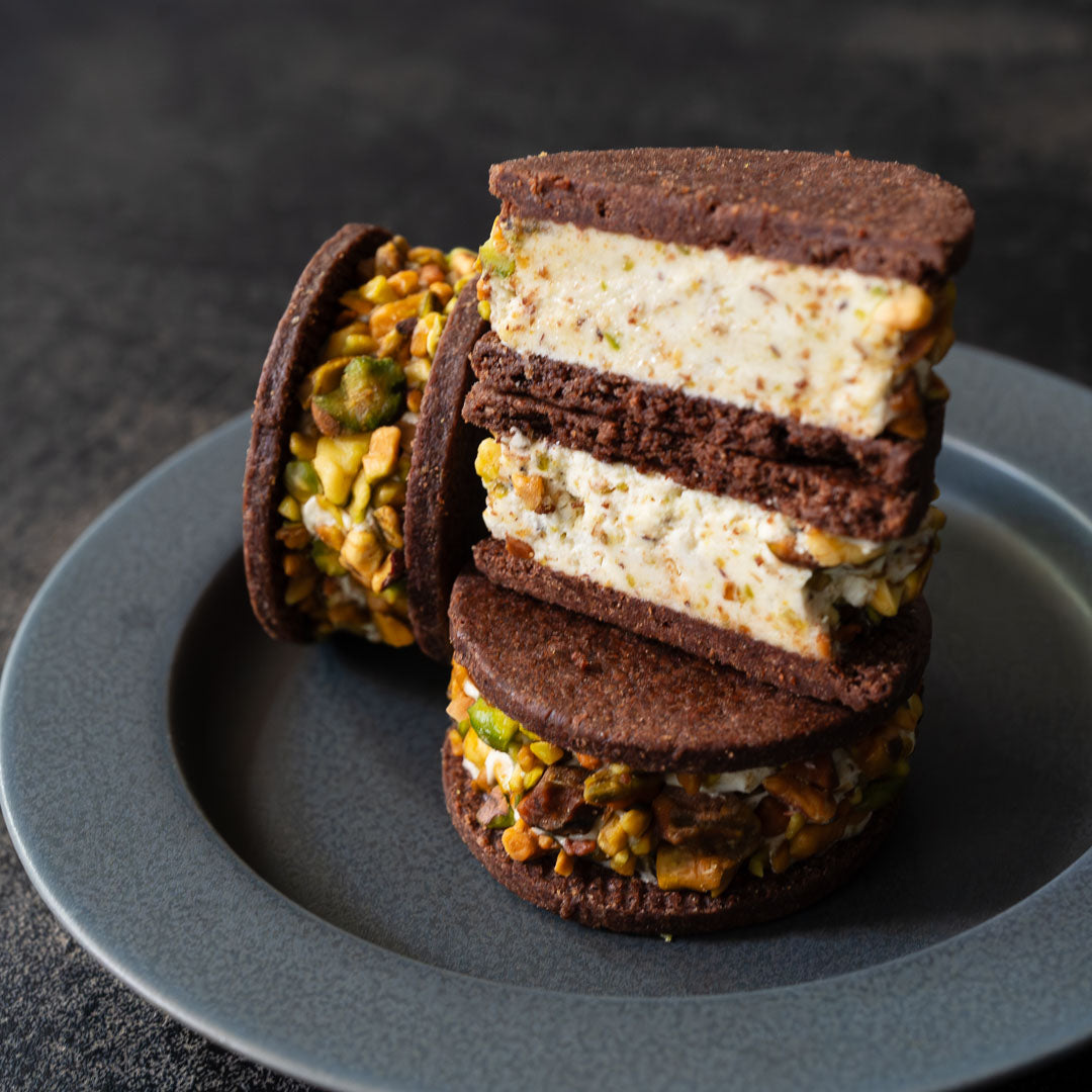 【バレンタイン限定】ピスタチオショコラバターサンド 4個入り | ナッツと人をつなぐ、神戸のナッツギフト専門店「ナッツラボ」 – NUTS LAB