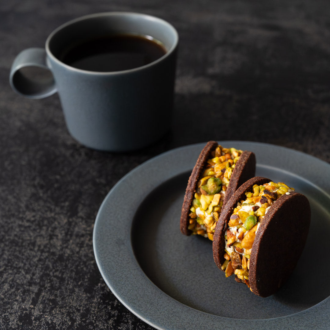 【バレンタイン限定】ピスタチオショコラバターサンド 4個入り | ナッツと人をつなぐ、神戸のナッツギフト専門店「ナッツラボ」 – NUTS LAB